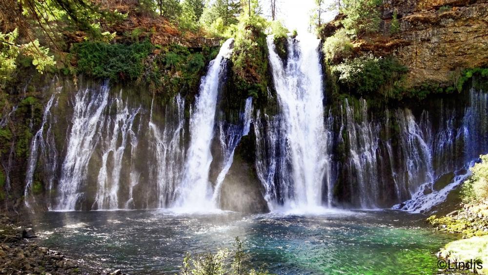 Burney Falls, McArthur-Burney Falls Memorial State Park, Burney ...