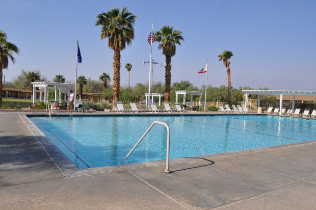 Furnace Creek Ranch Fiddler´s Campground, Death Valley National Park ...