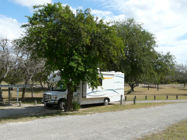Lake Corpus Christi State Park, Campground, Mathis, Texas | Womo-Abenteuer