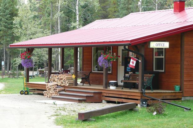 Yellowhead Campground & RV Park, Valemount, British Columbia, Canada ...